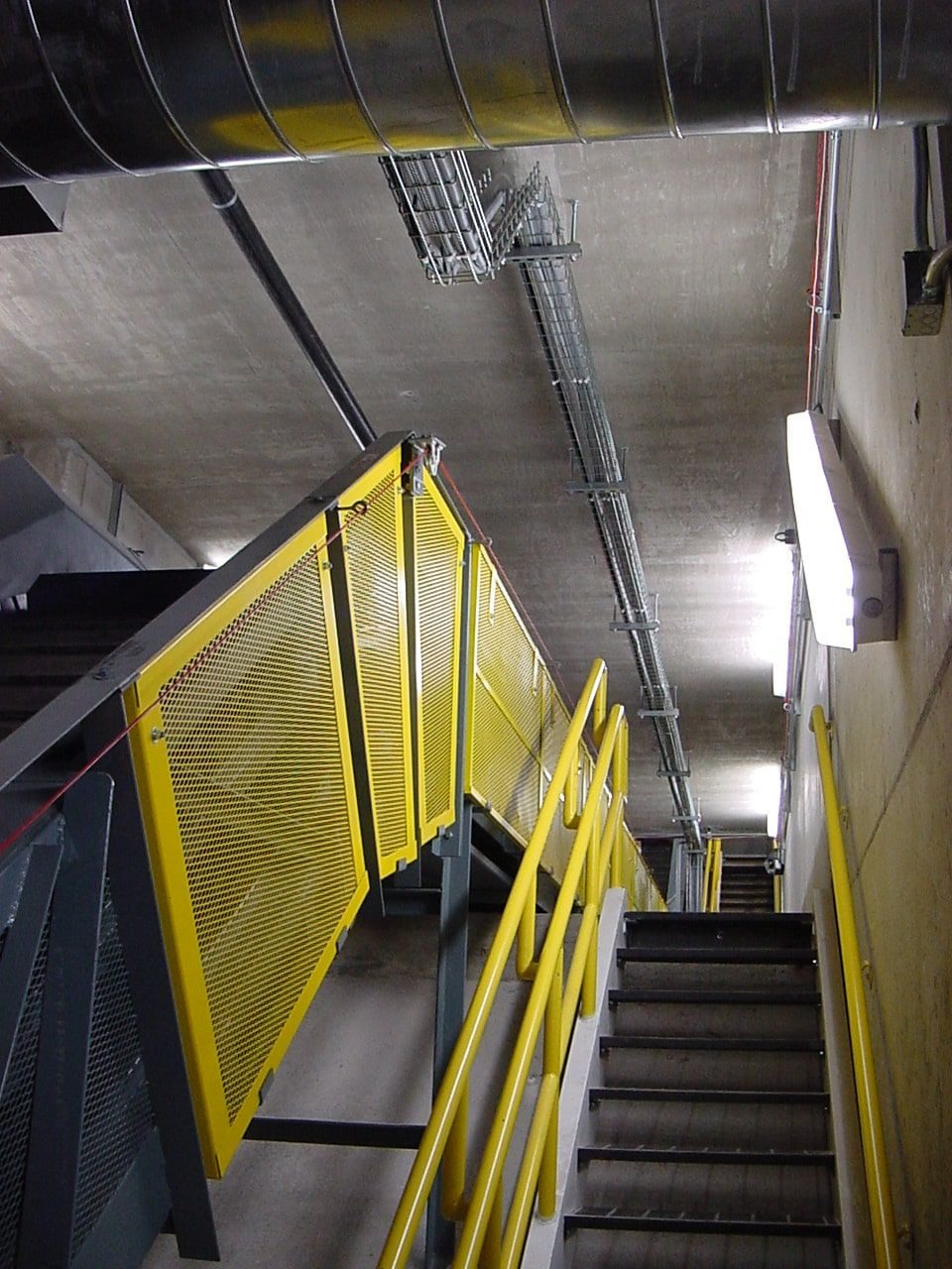 Welded Hinge Steel Belt Conveyors | Transcon Conveyors